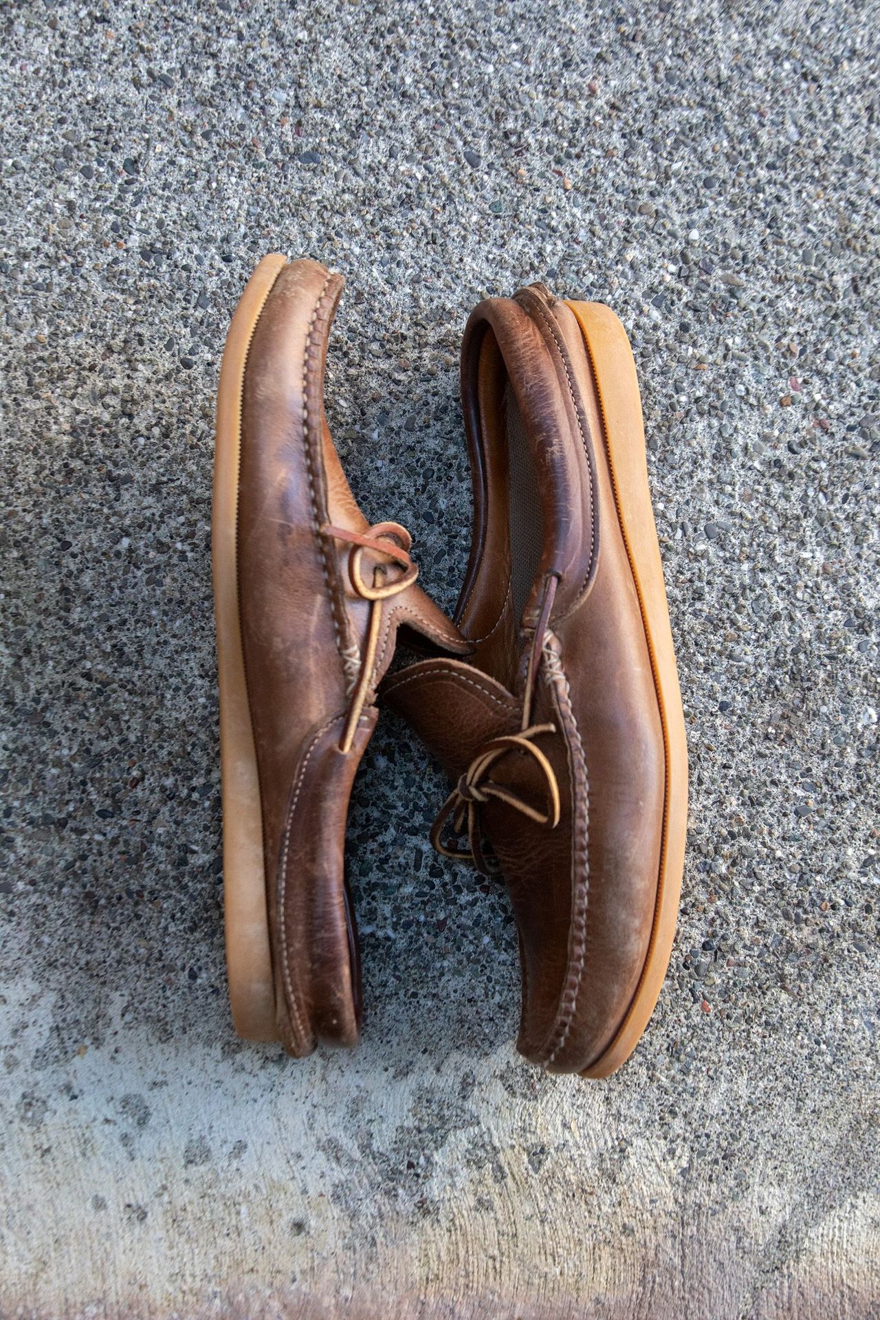 Easymoc Easymoc in Horween Natural Chromexcel | Patina Project