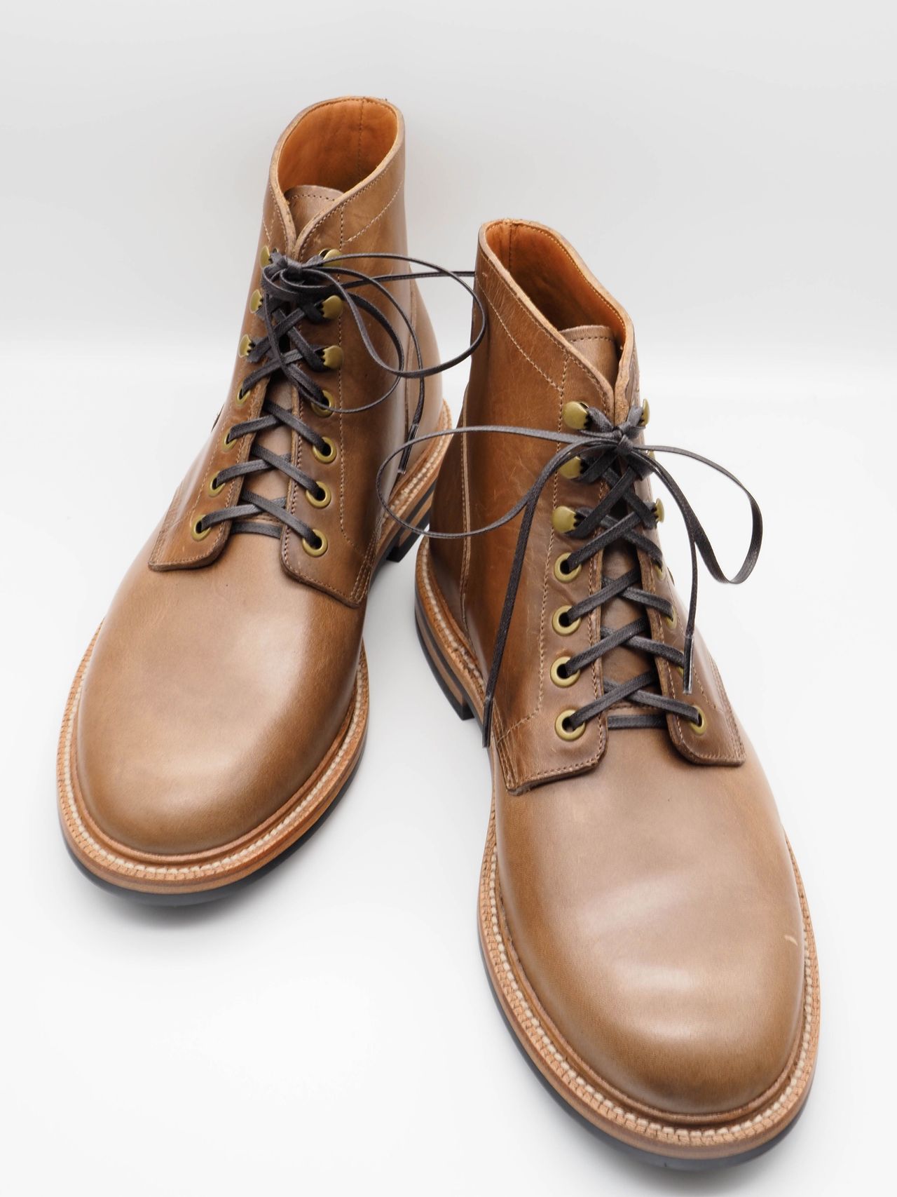 Grant Stone Diesel Boot in Horween Dune Chromexcel | Patina Project
