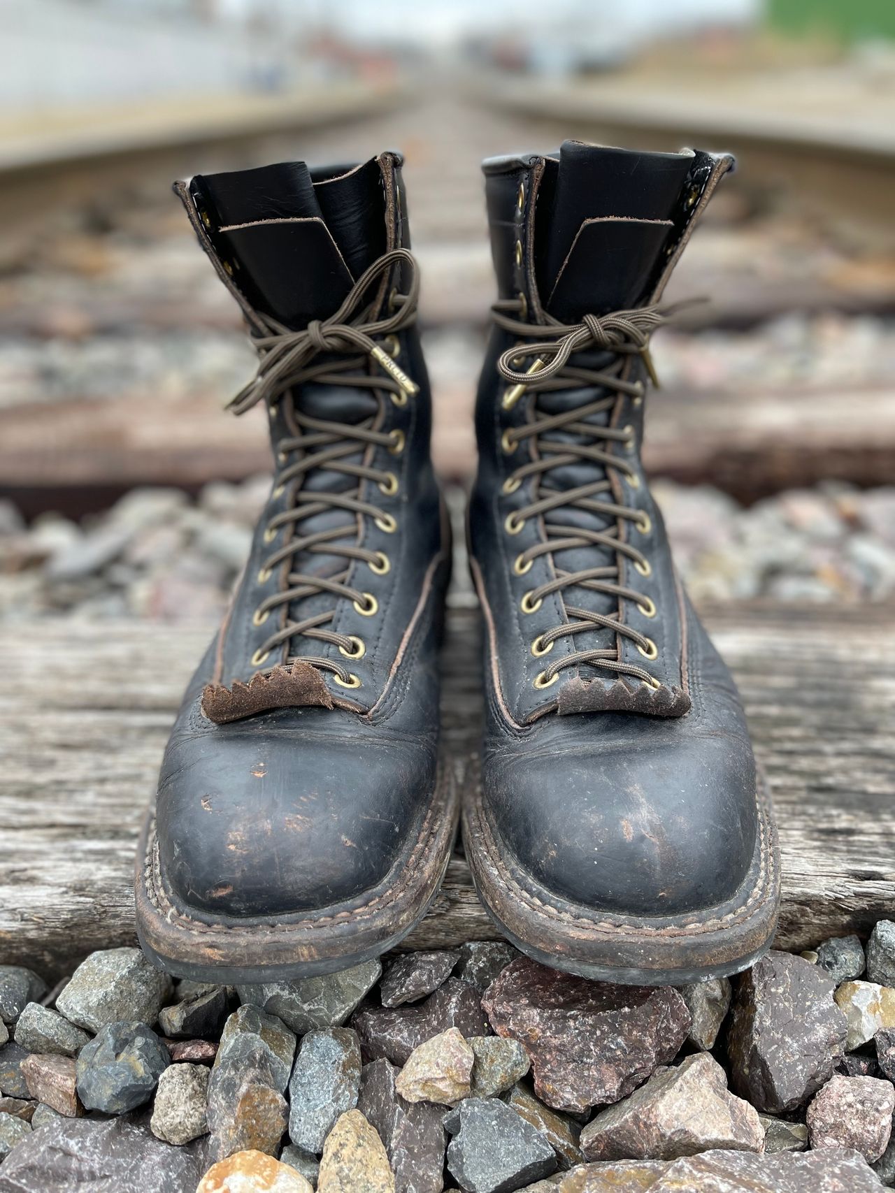 White's Bounty Hunter in Horween Black Chromexcel Horsebutt | Patina ...