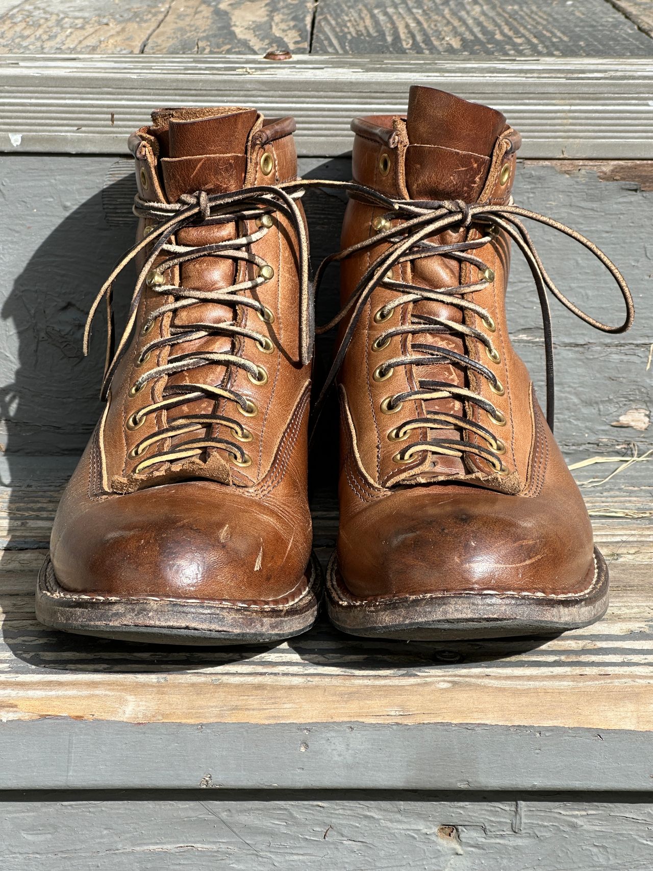 White's Bounty Hunter in Horween Natural Chromexcel | Patina Project