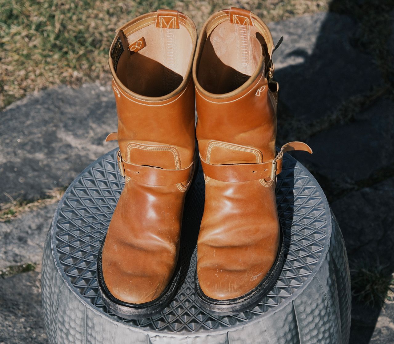 Role Club Engineer Boots in Horween Amaretto Shell Cordovan | Patina ...