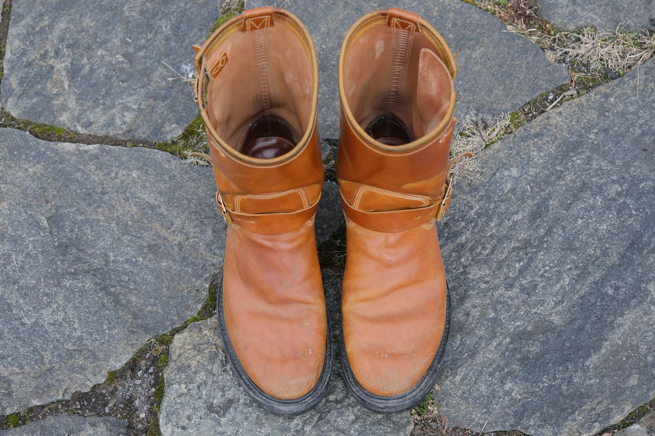 Role Club Engineer Boots in Horween Amaretto Shell Cordovan | Patina ...