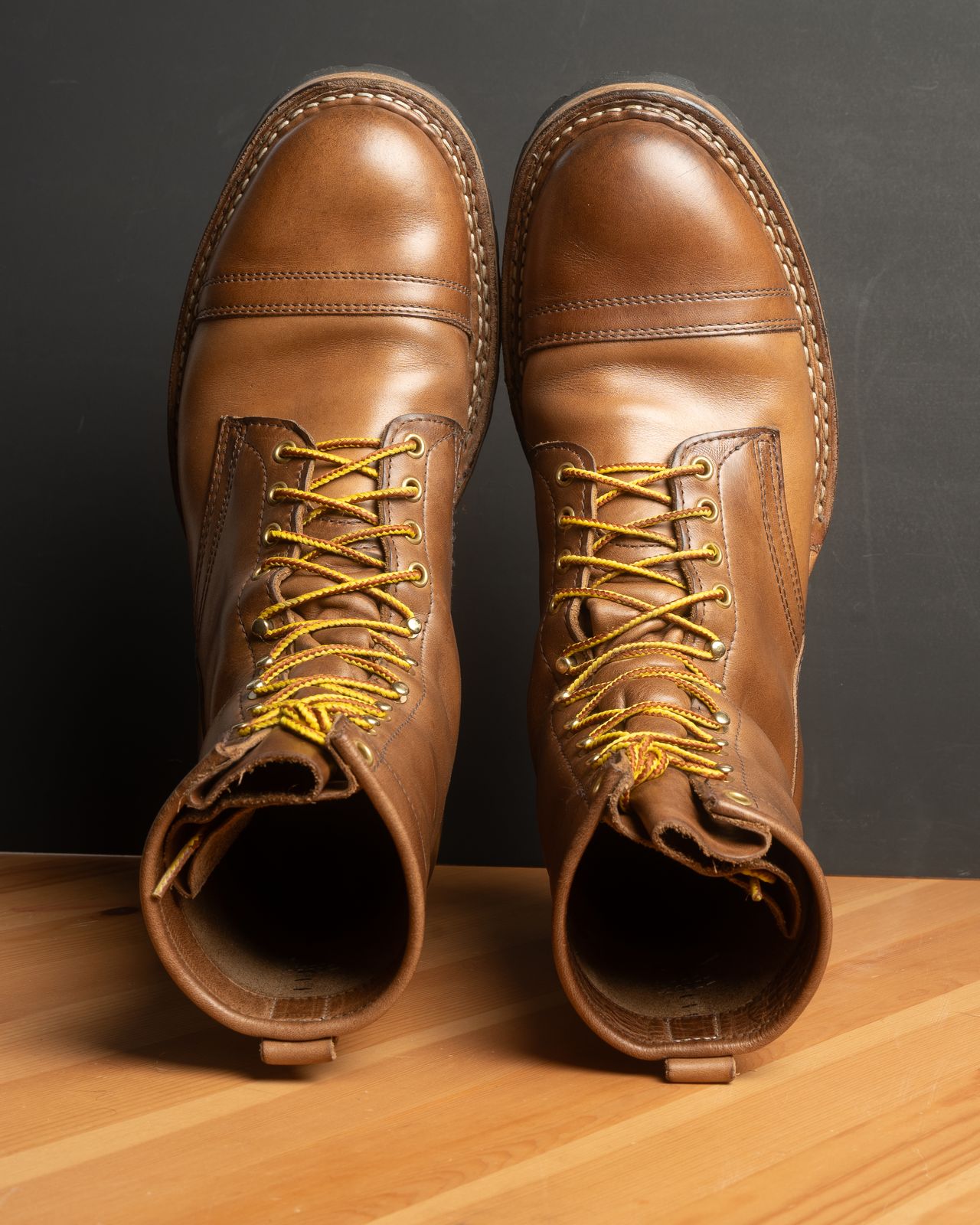 White's Bounty Hunter in Horween Natural Chromexcel | Patina Project