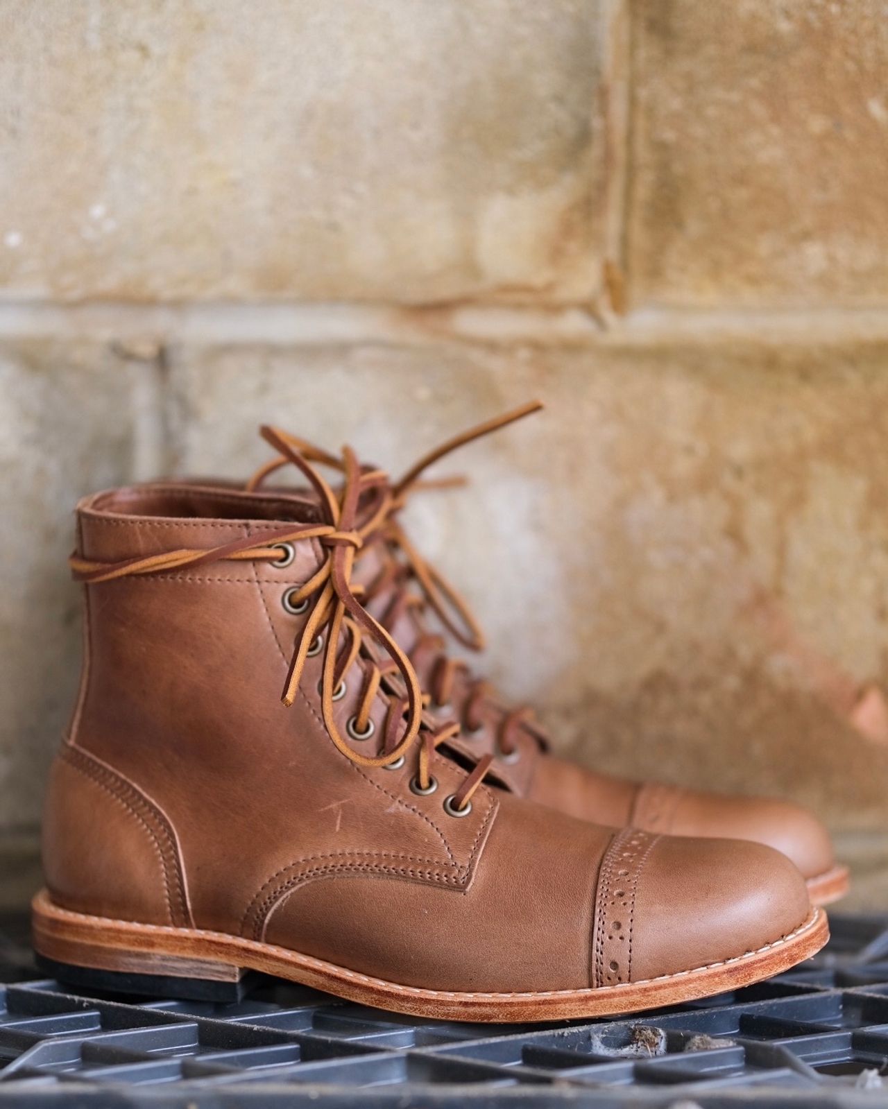 Oak Street Bootmakers Trench Boot in Horween Natural Chromexcel ...