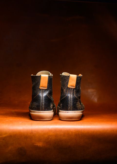 BHHB Railtown in Horween Dark Brown Waxed Flesh & Wickett & Craig ...