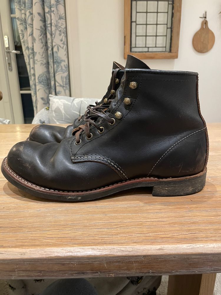 Red Wing Blacksmith in S.B. Foot Black Prairie | Photo by jaygti ...