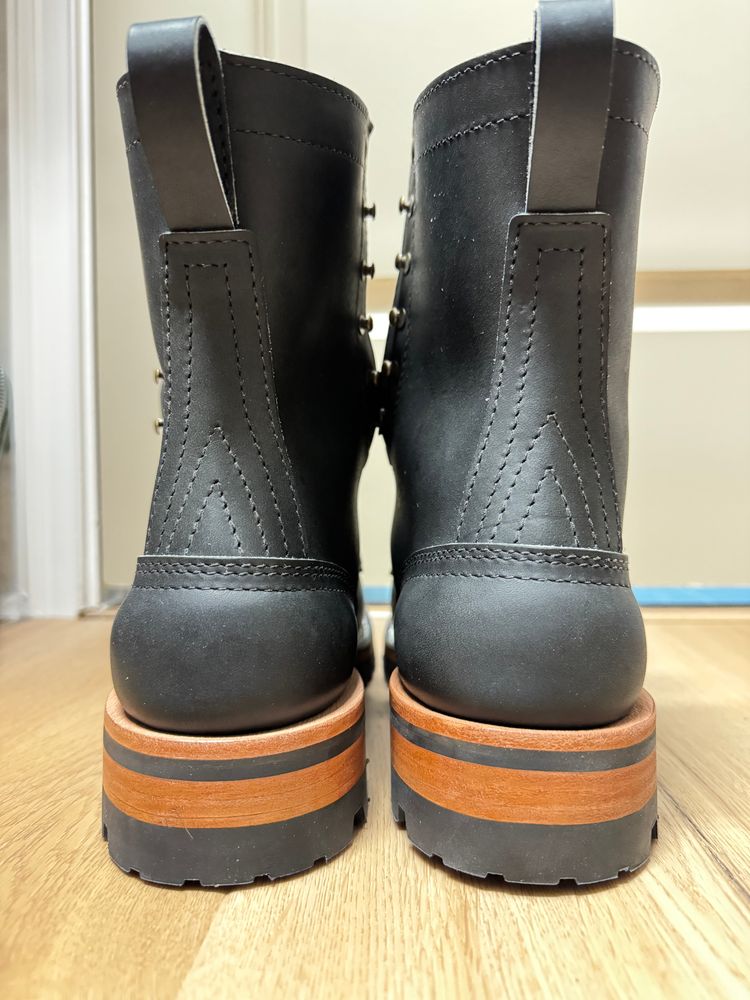 Nicks Overlander in Black Chromepak | Photo by sjs426 | December 8, 2025 | Patina Project