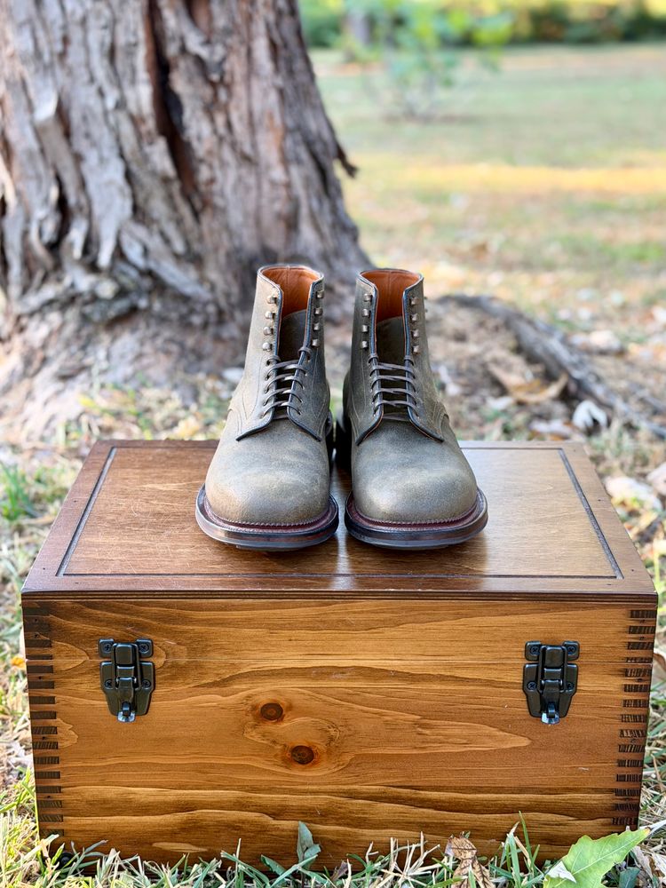 Viberg Navvy in C.F. Stead Mojave Waxy Commander | Photo by ...