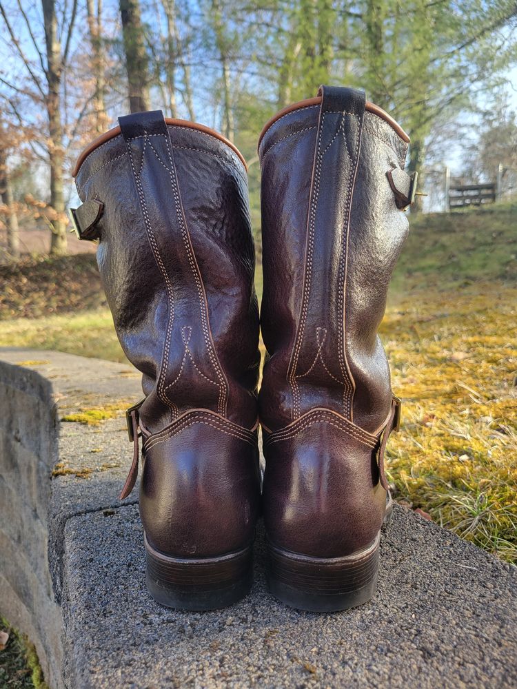 Unsung U 22-2 Engineer Boot in Horween Dark Brown Aspen Steerhide ...