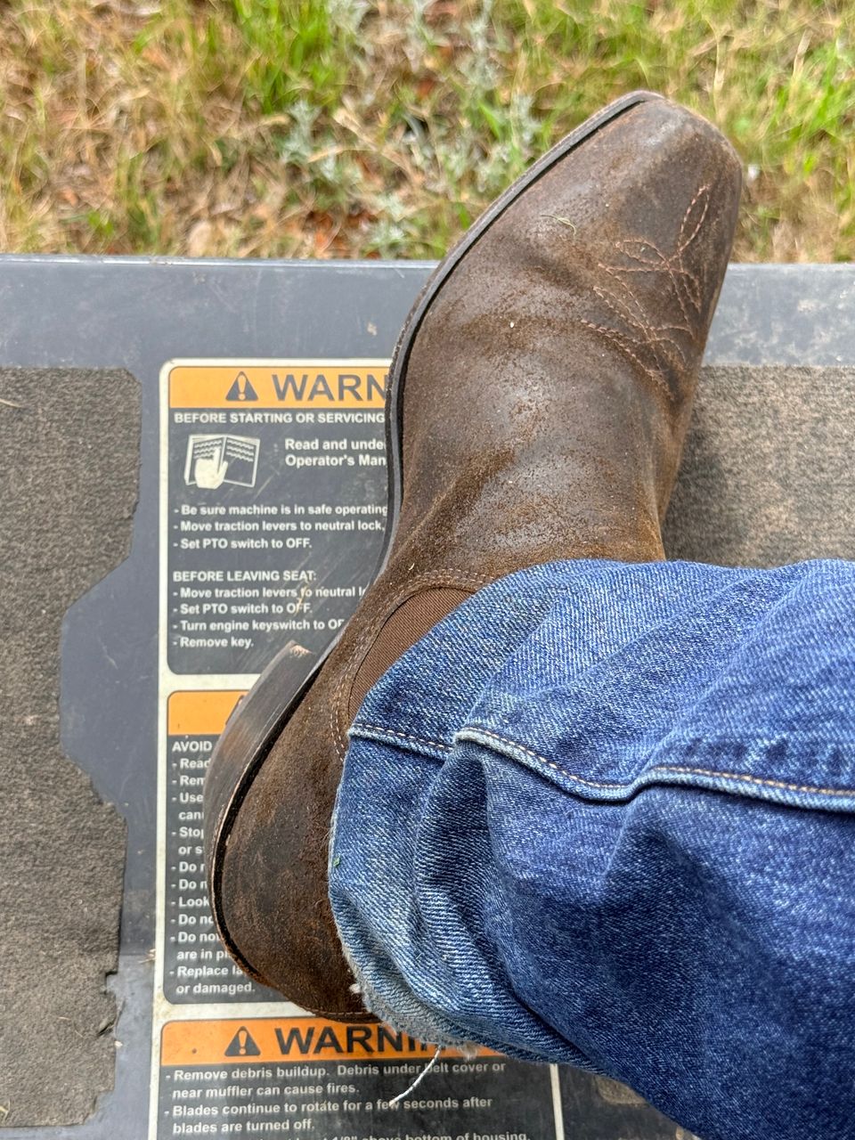 R.M. Williams Sante Fe in C.F. Stead Waxy Commander Stone | Photo by ...