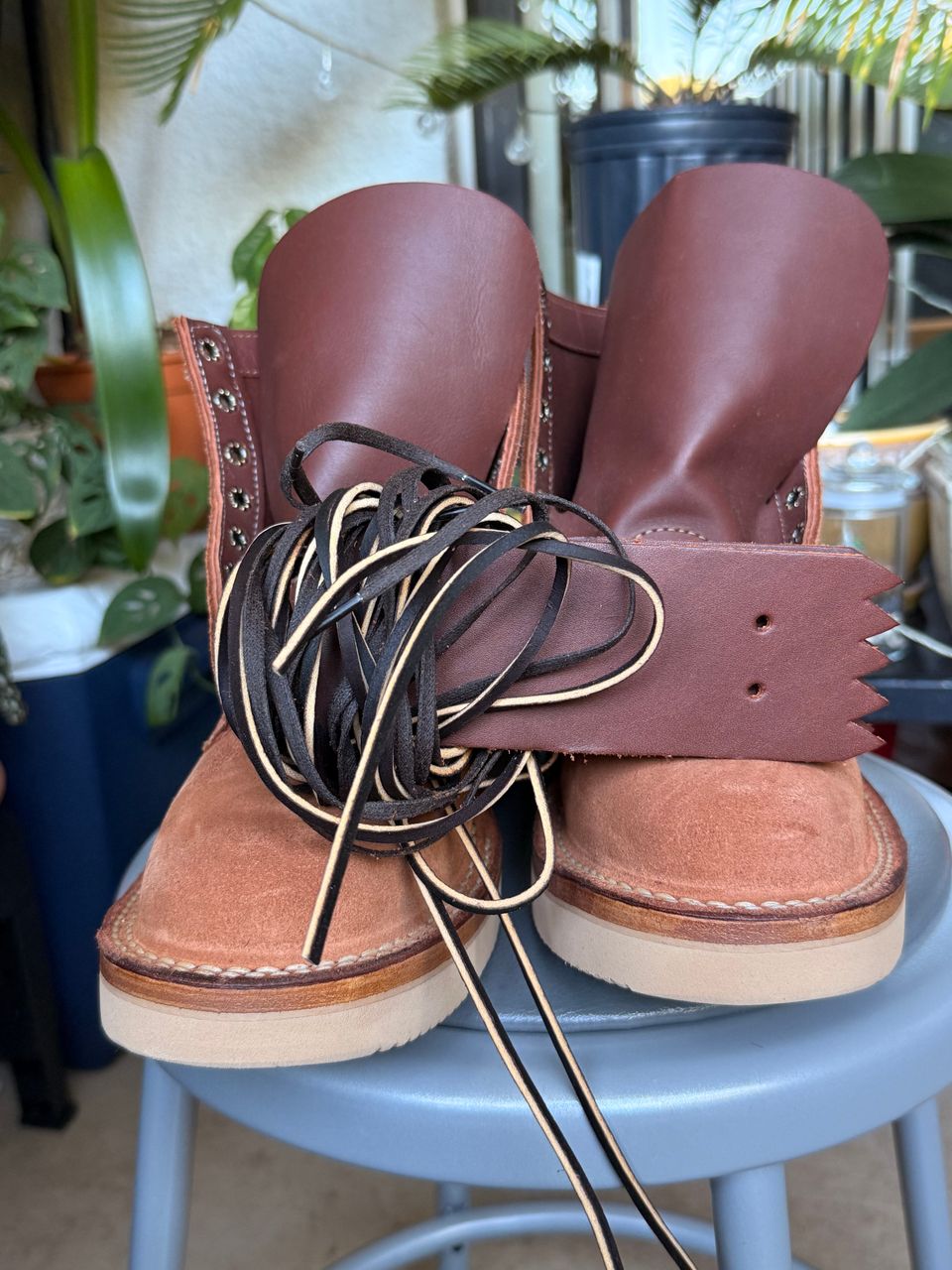 White's C350-CS in Seidel Red Dog Oil Tan Roughout | Photo by King ...