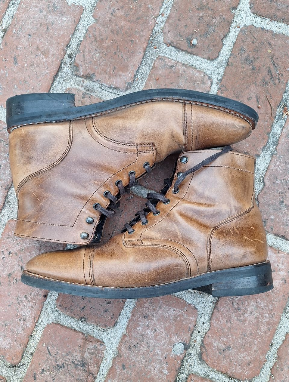 Thursday Captain in Horween Natural Chromexcel | Photo by brypadilla ...