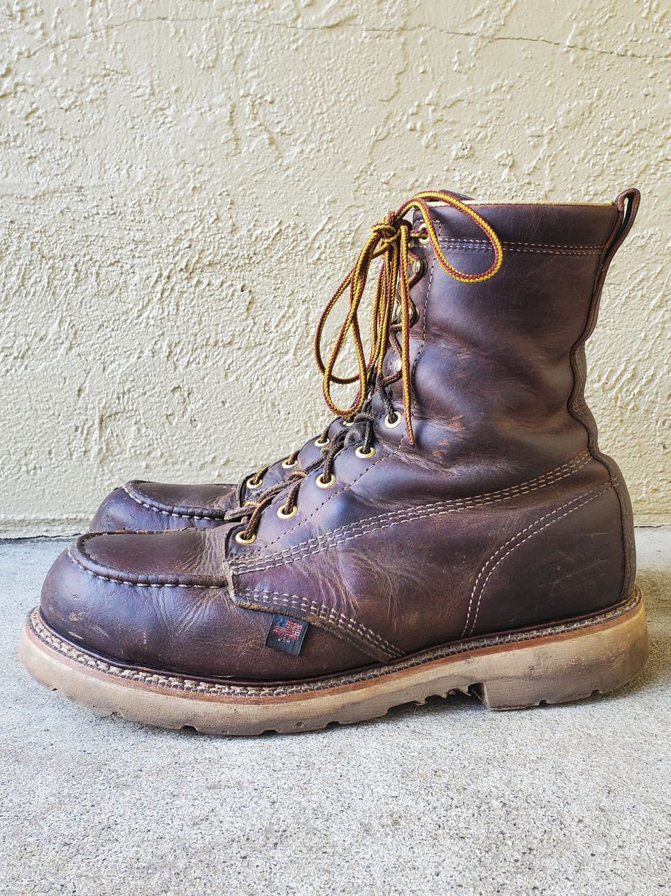 Thorogood American Heritage 8" Moc Toe in Seidel Trail Crazy Horse ...