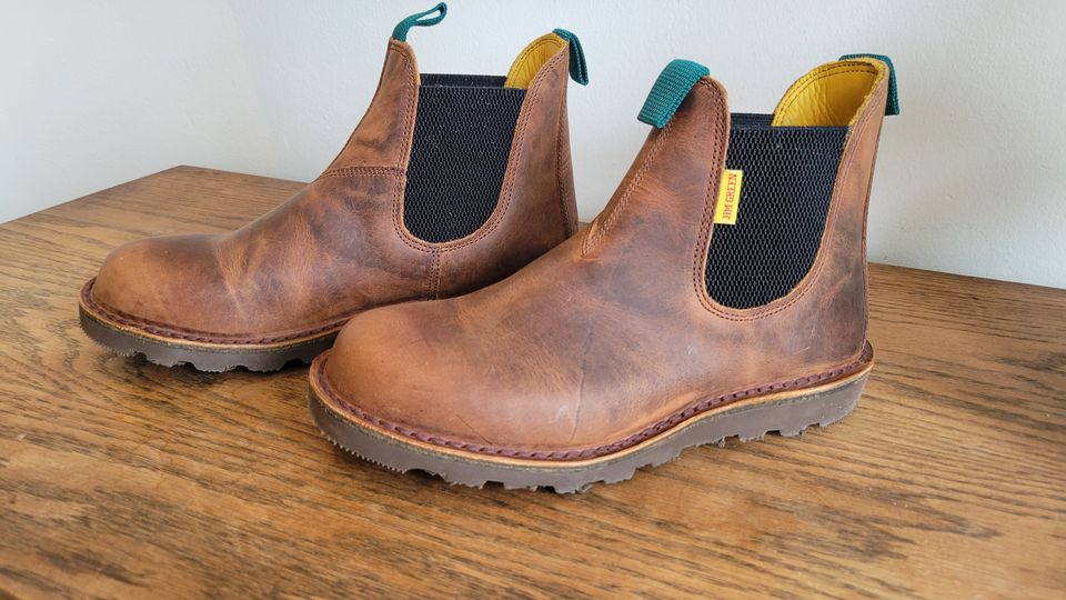 Jim Green Stockman in Bronco Brown | Photo by chicagosouthloop ...