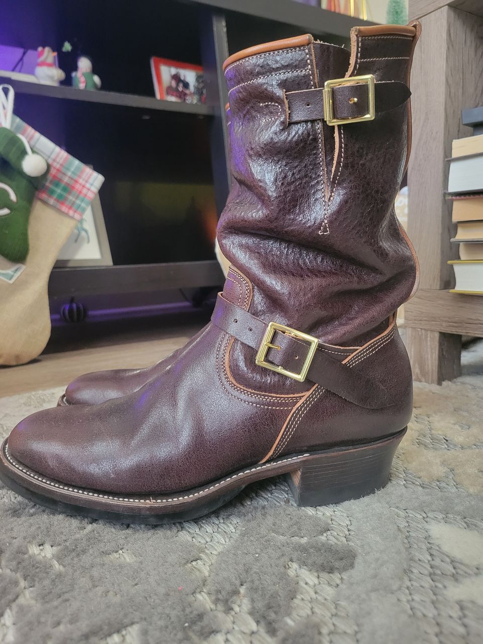 Unsung U 22-2 Engineer Boot in Horween Dark Brown Aspen Steerhide ...